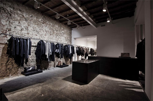 Antonioli | Multi-Label Store | mini web sites | modemonline.com